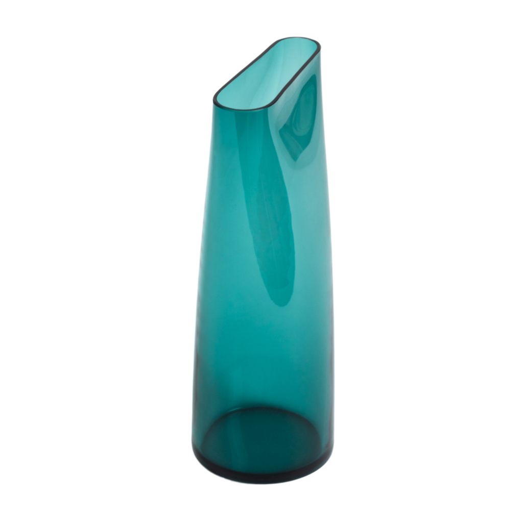 Pinch Vessel | Medium – Cara Woodhouse